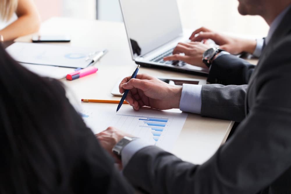 Senior Financial Analyst Salary Toronto I Want To Be A Financial