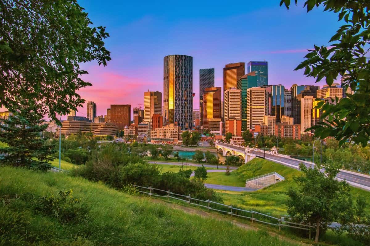 Alberta Issues 400 Canada Immigration Invitations In Largest Express ...